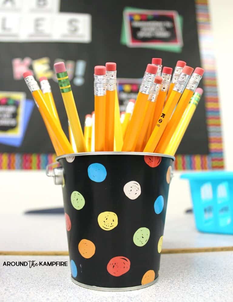 Classroom Setup: New Teacher Tips for Setting Up Your First Classroom ...